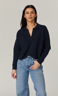 Hemline Towne Center | Women's Clothing Boutique, Accessories, Shoes